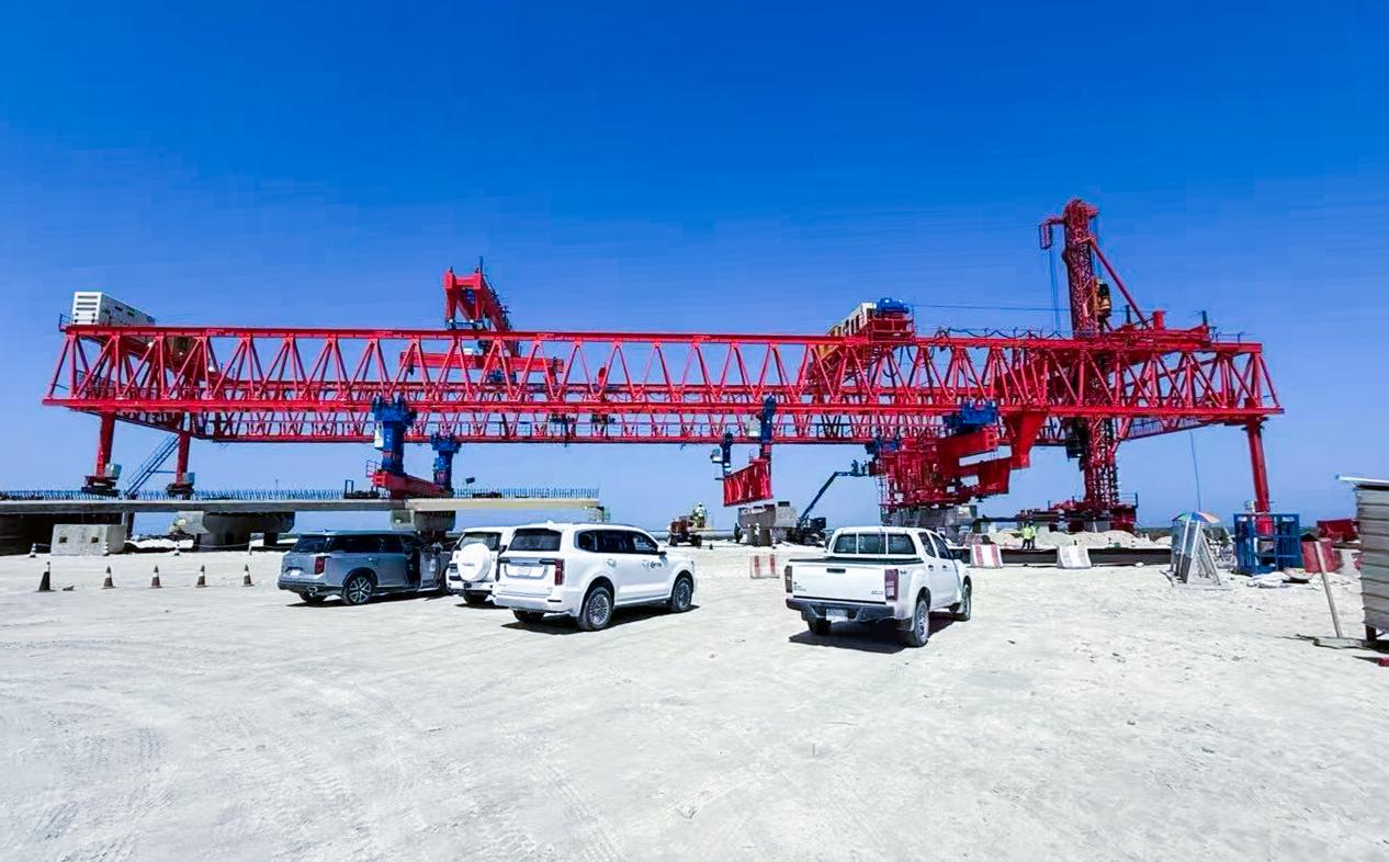 Saudi Arabia’s First Pile-Beam Integrated launcher Crane Successfully ...